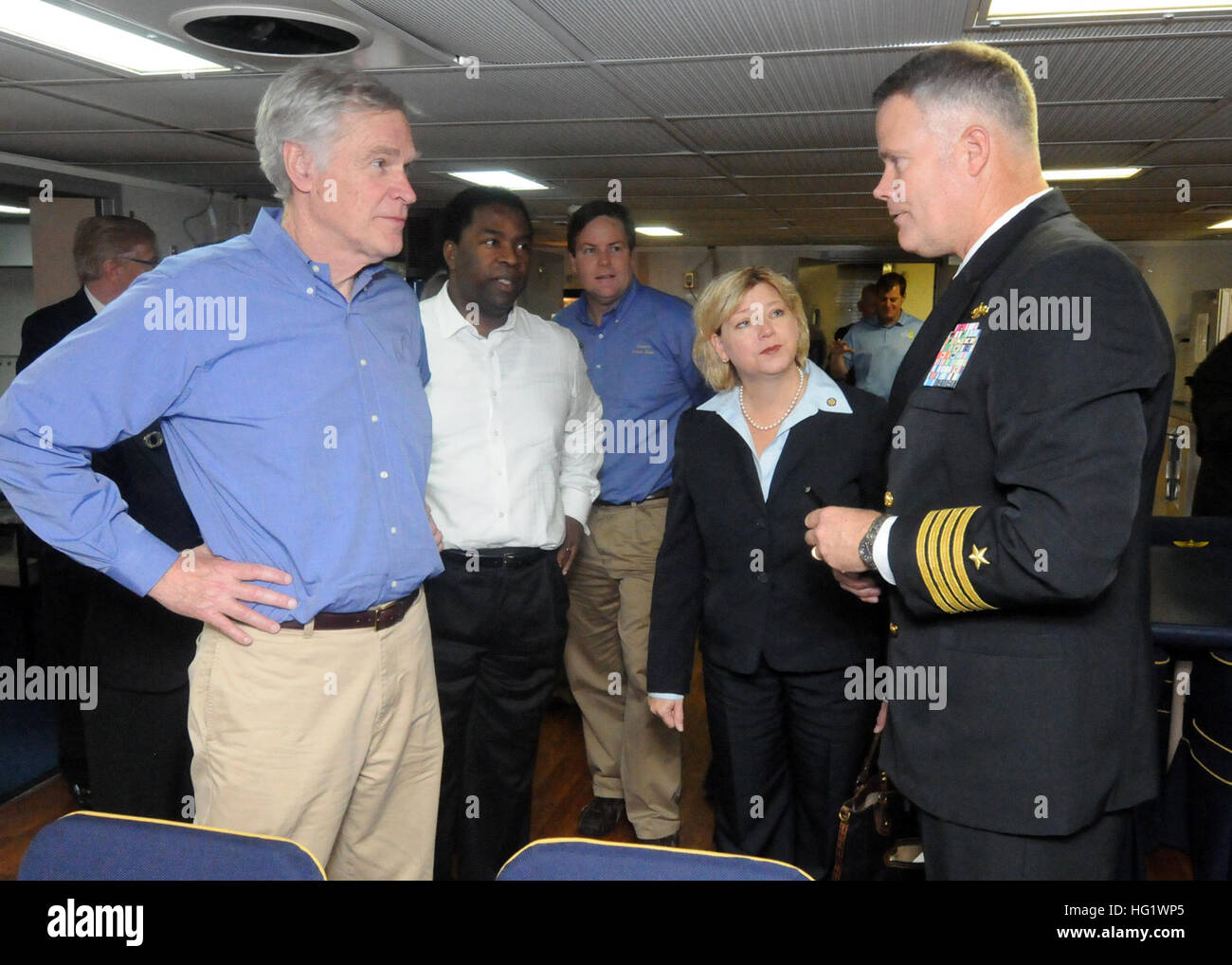 Navy capt jon kreitz uss hi-res stock photography and images - Alamy