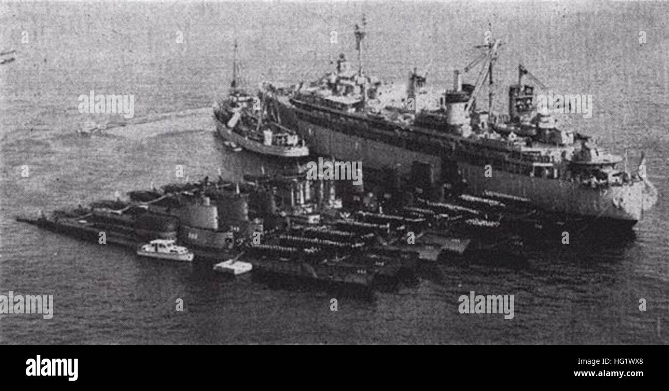 Uss subs hi-res stock photography and images - Alamy