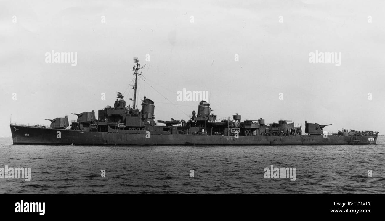 USS Norris (DD-859), a destroyer, is shown off San Pedro, California ...