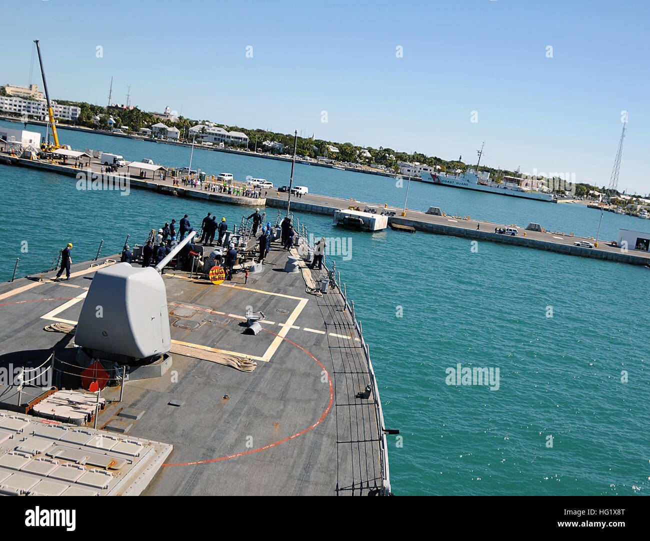 140119-N-YB753-073 KEY WEST, Fla. (Jan. 19, 2014) USS Cole (DDG 67 ...