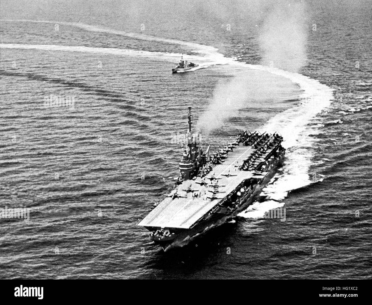 Uss midway cva 41 hi-res stock photography and images - Alamy