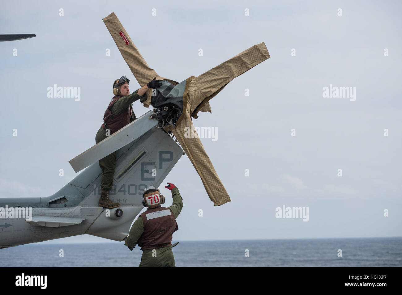 Uh 1y yankee helicopter hi-res stock photography and images - Alamy