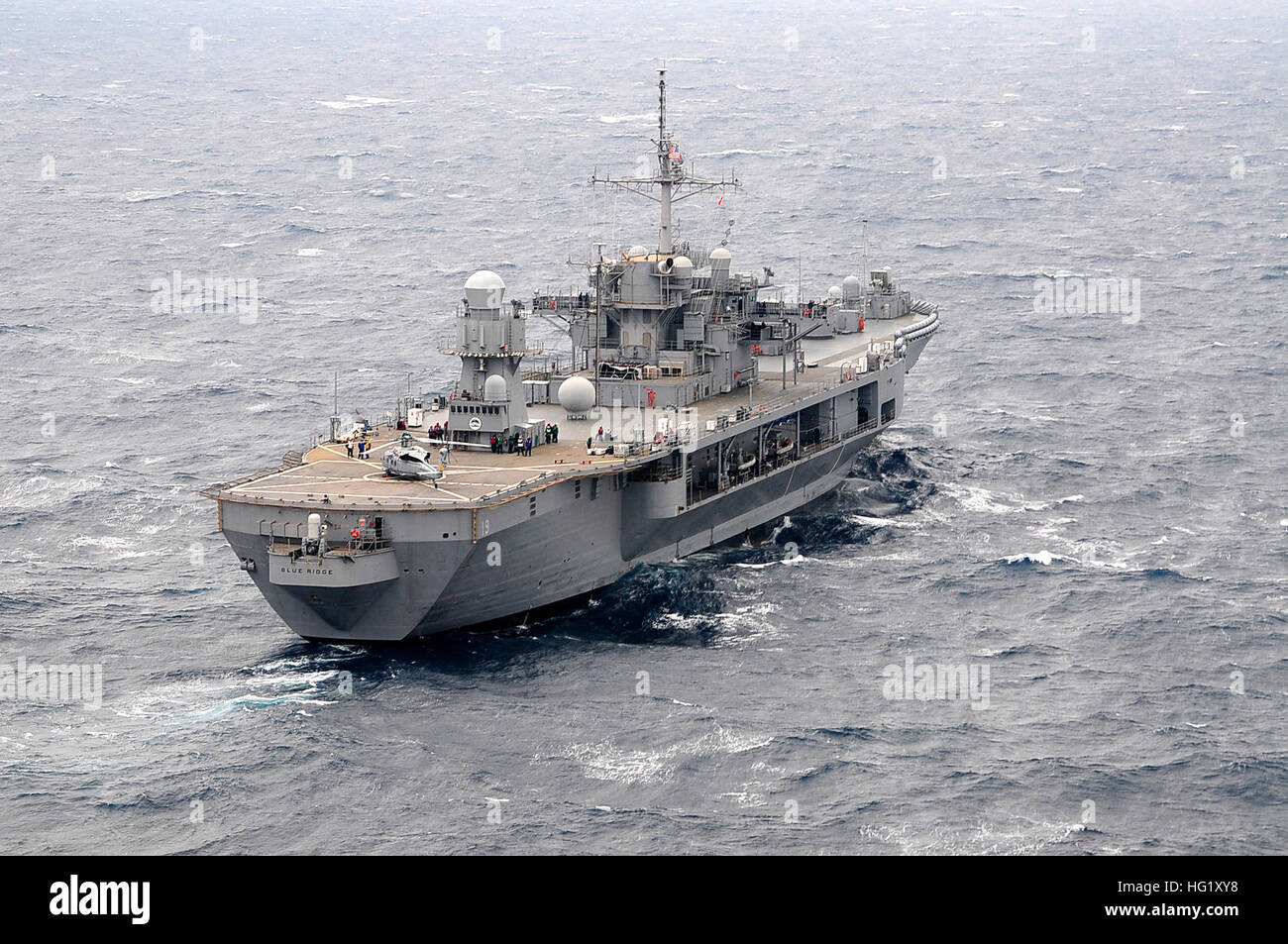 USS Blue Ridge (LCC 19), an amphibious command ship, transits the South ...