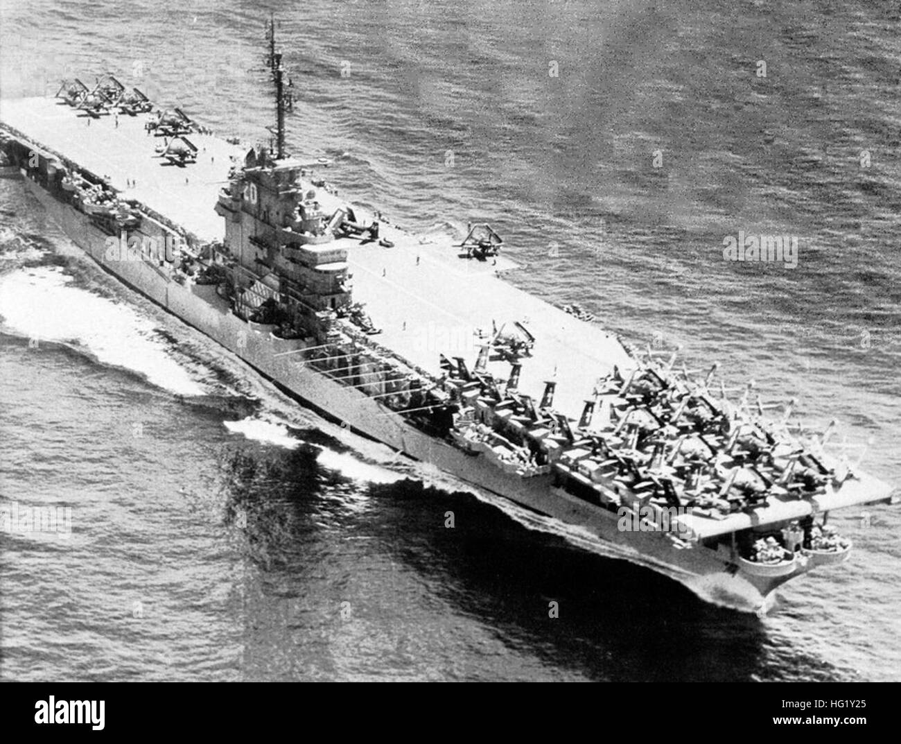 USS Bennington (CVA-20) underway circa 1954 Stock Photo - Alamy