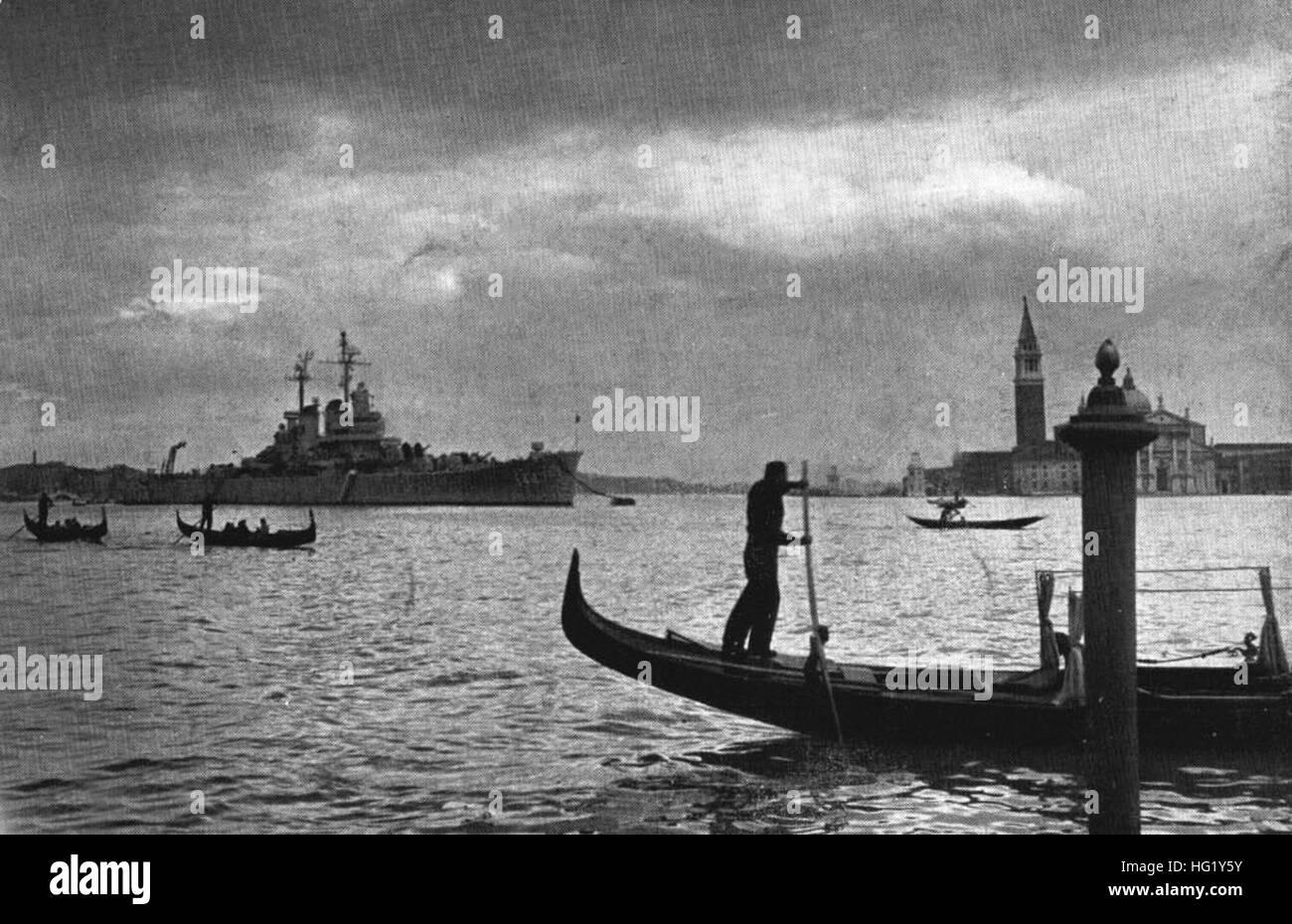 USS Worcester (CL-144) at Venice in 1949 Stock Photo - Alamy
