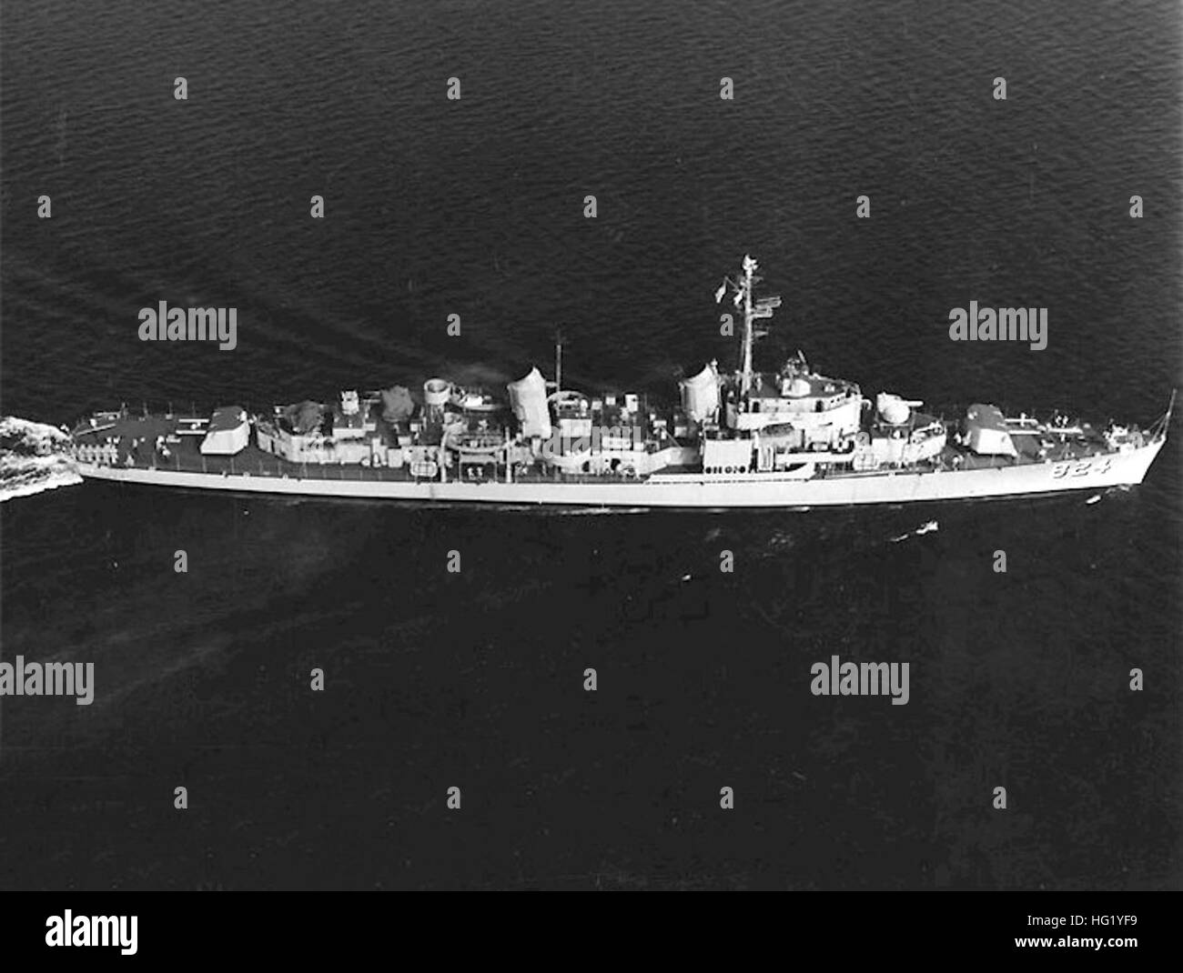 Uss basilone hi-res stock photography and images - Alamy