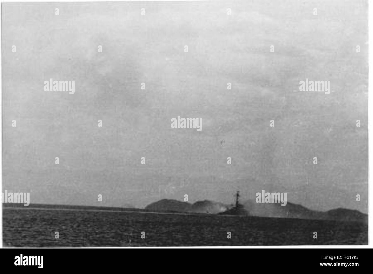 USS Pirate sinking 1 Stock Photo - Alamy