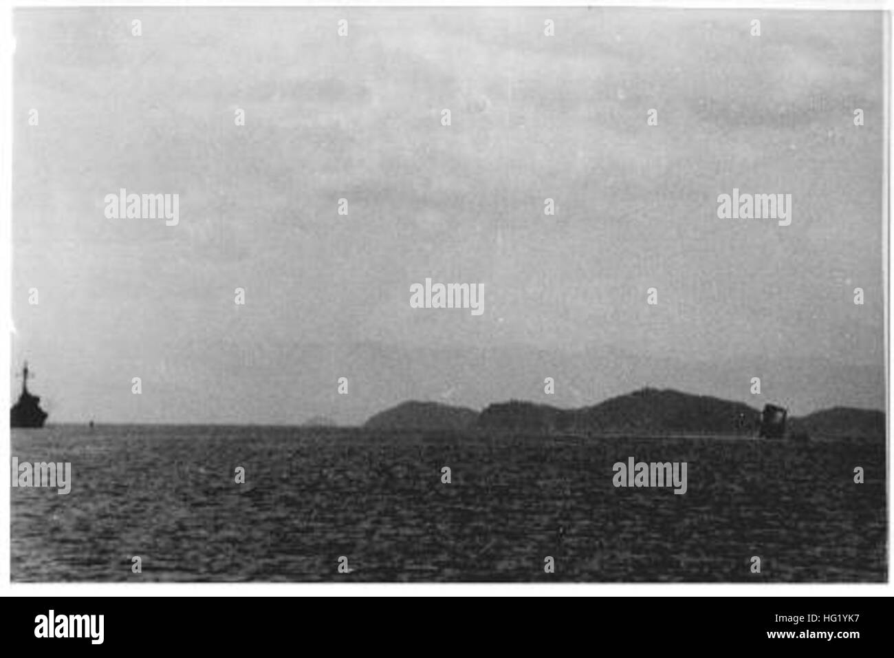 Uss pirate sinking 5 Stock Photo - Alamy