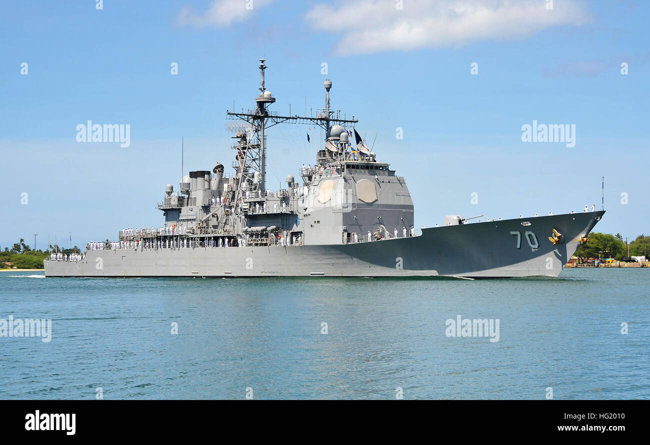 The guided missile cruiser USS Lake Erie (CG 70) returns to Joint Base ...
