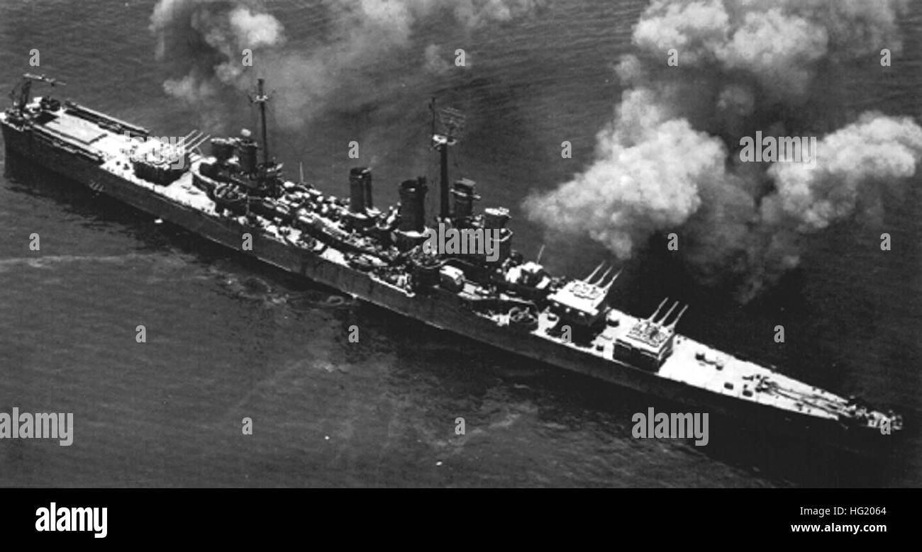 Firing broadside Black and White Stock Photos & Images - Alamy