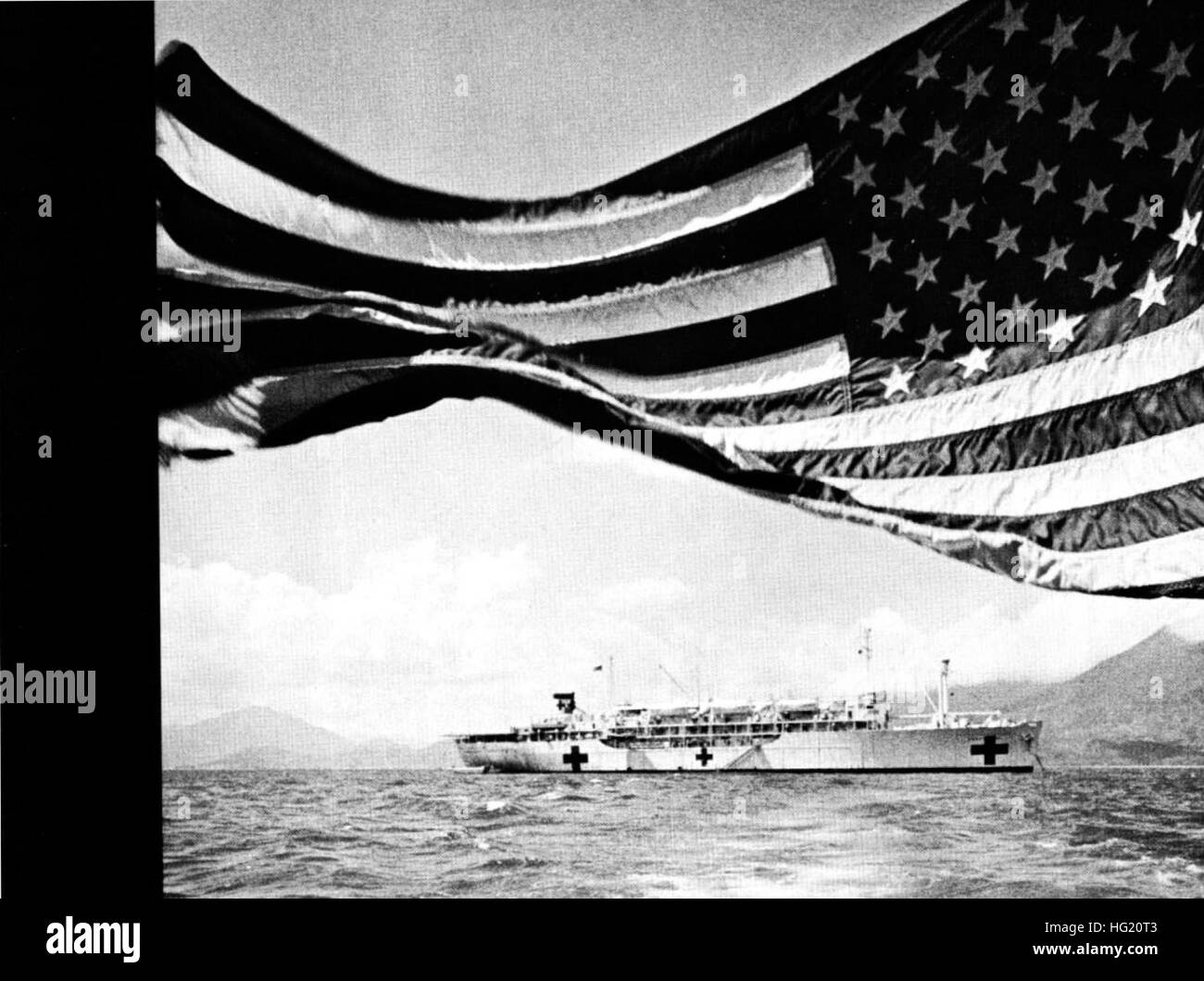 USS Sanctuary (AH-17) off Da Nang c1967 Stock Photo - Alamy