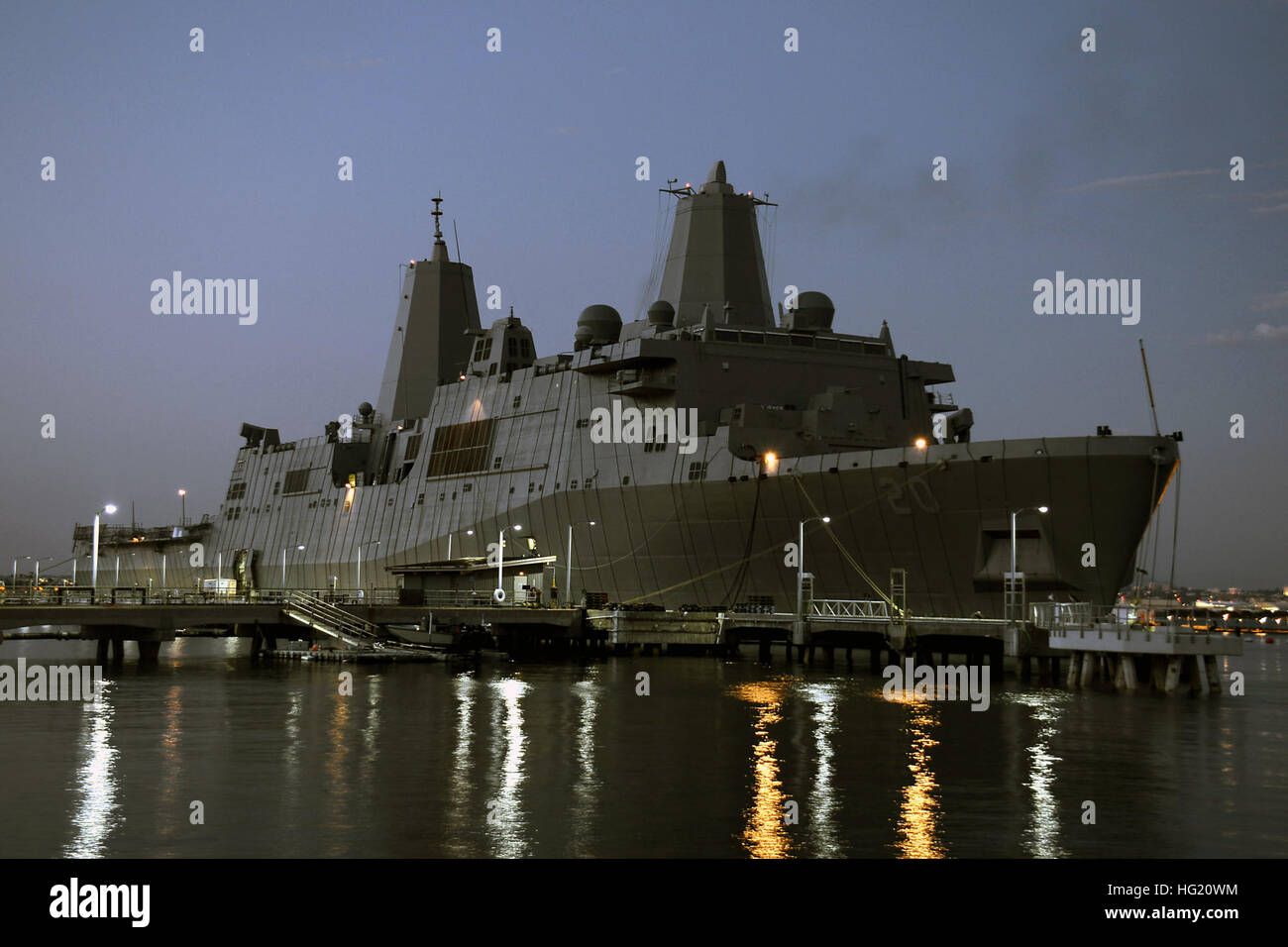 Deperm hi-res stock photography and images - Alamy