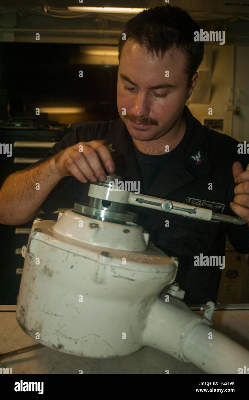 Aviation Support Equipment Technician 3rd Class William Harris, from ...