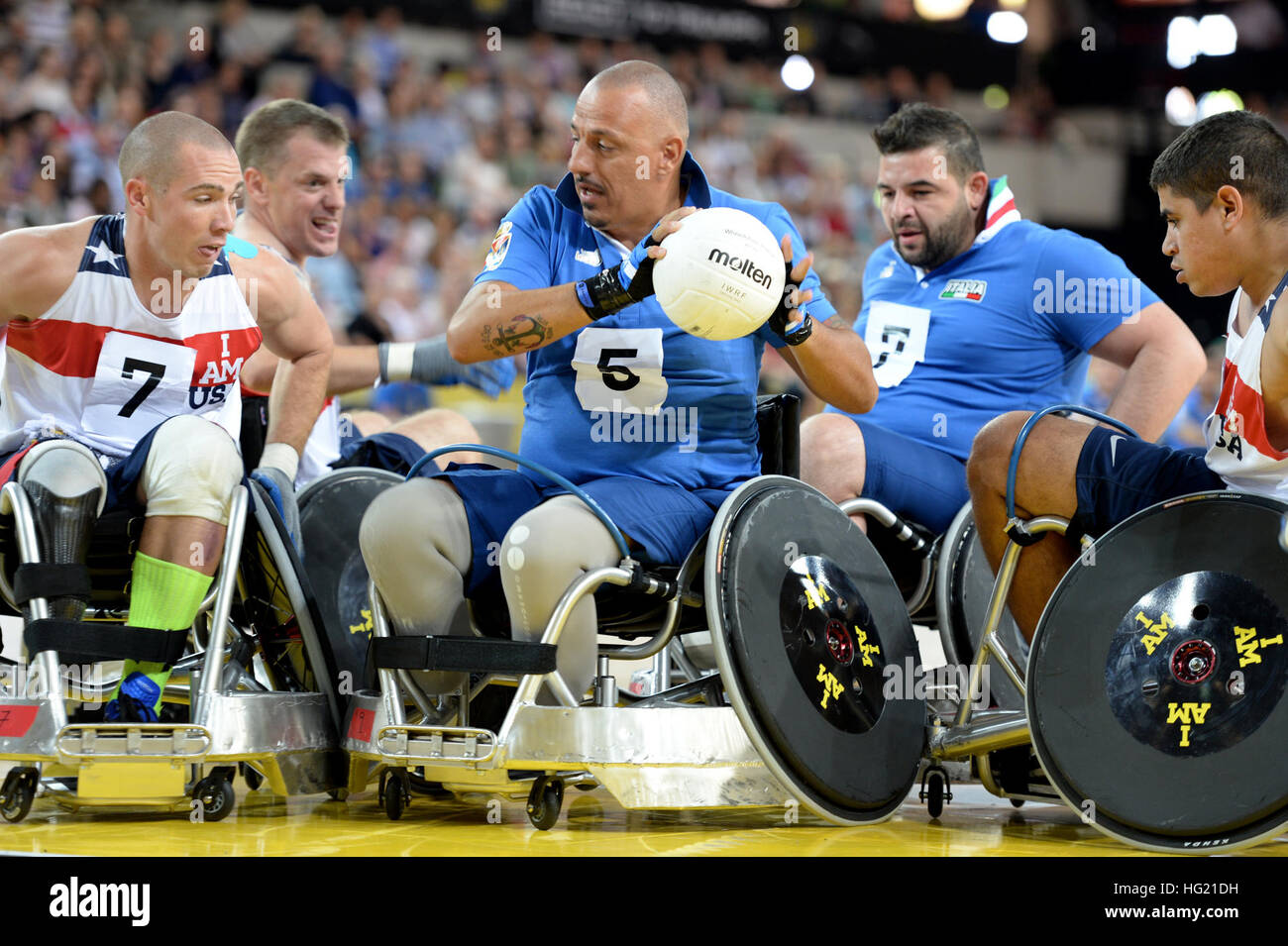 S friendly match italy hi-res stock photography and images - Alamy
