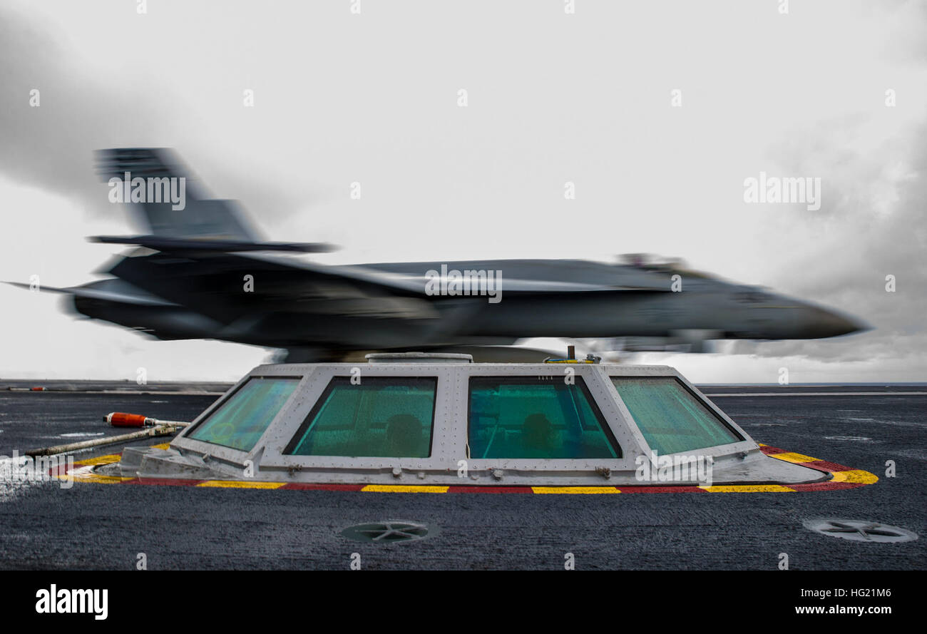 Integrated catapult control system hi-res stock photography and images ...