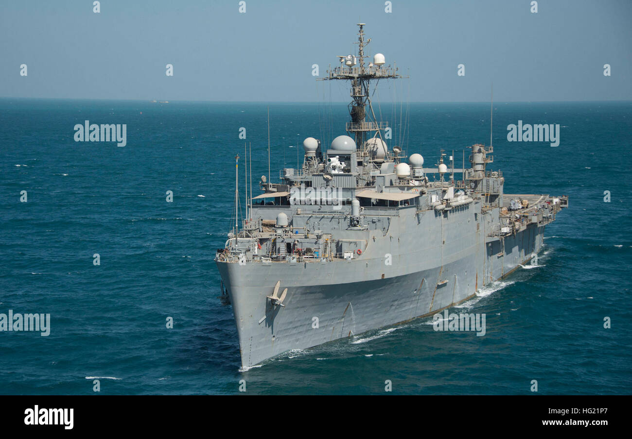 140925-N-NI474-536 ARABIAN GULF (Sept. 25, 2014) The afloat forward ...