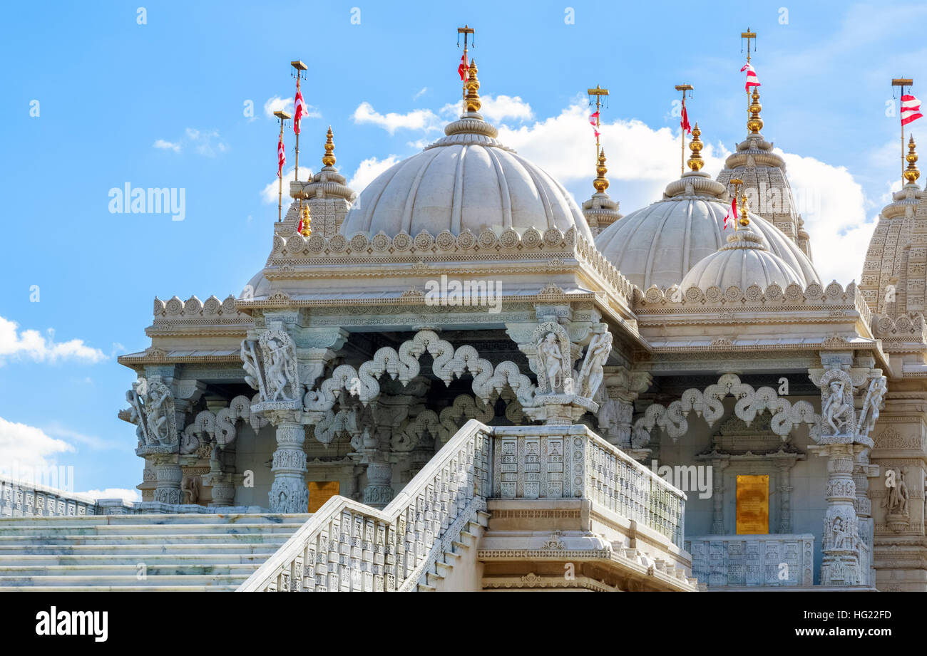 Exterior of the Hindu temple, BAPS Shri Swaminarayan Mandir, in Neasden ...