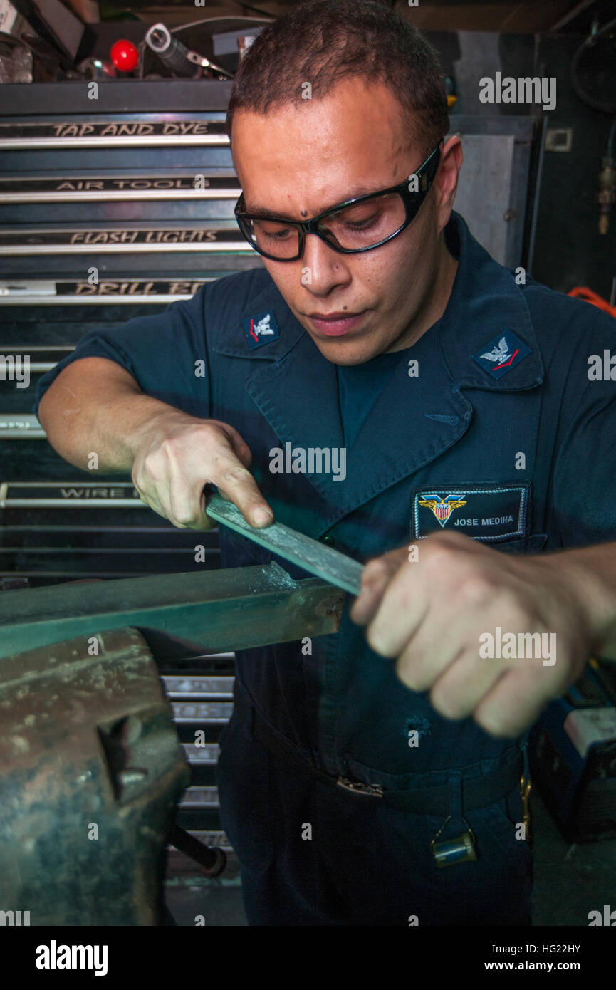 Machinery Repairman 3rd Class Jose Medina, from Tucson, Ariz., files ...