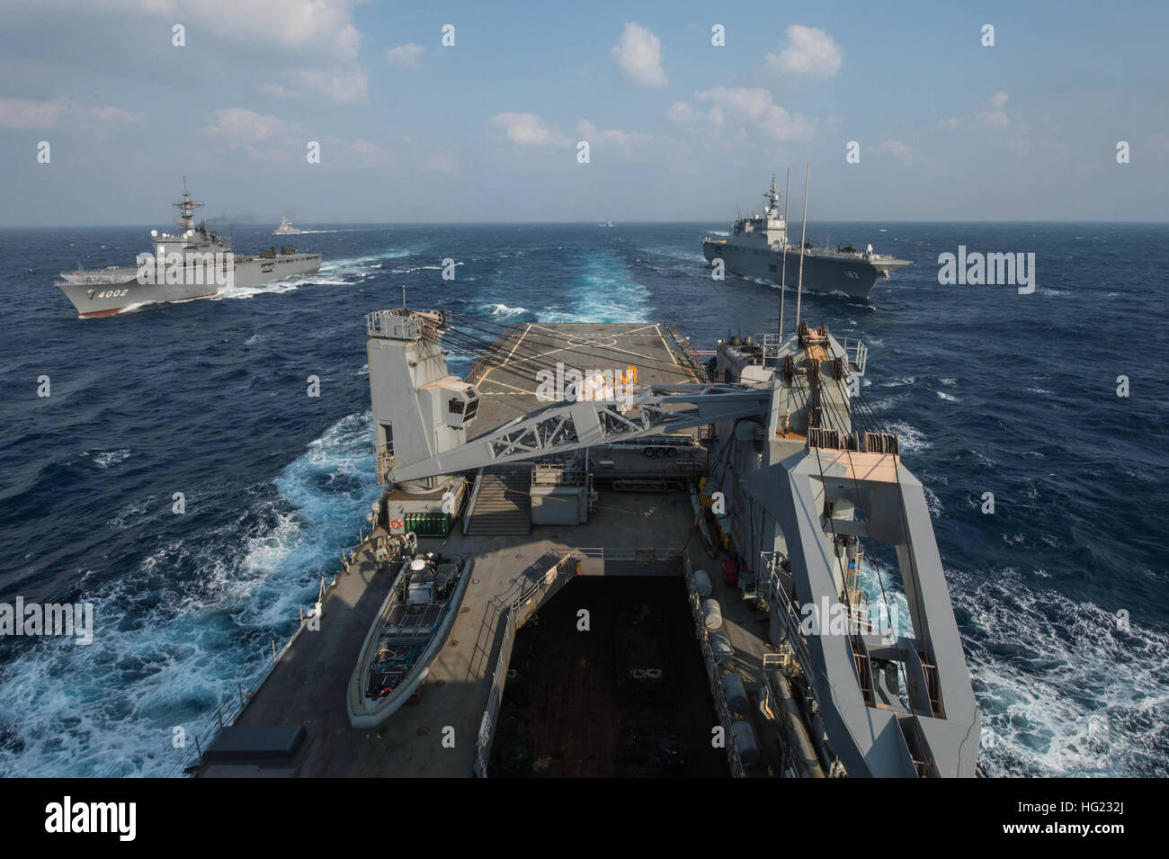 Jmsdf ship ise hi-res stock photography and images - Alamy
