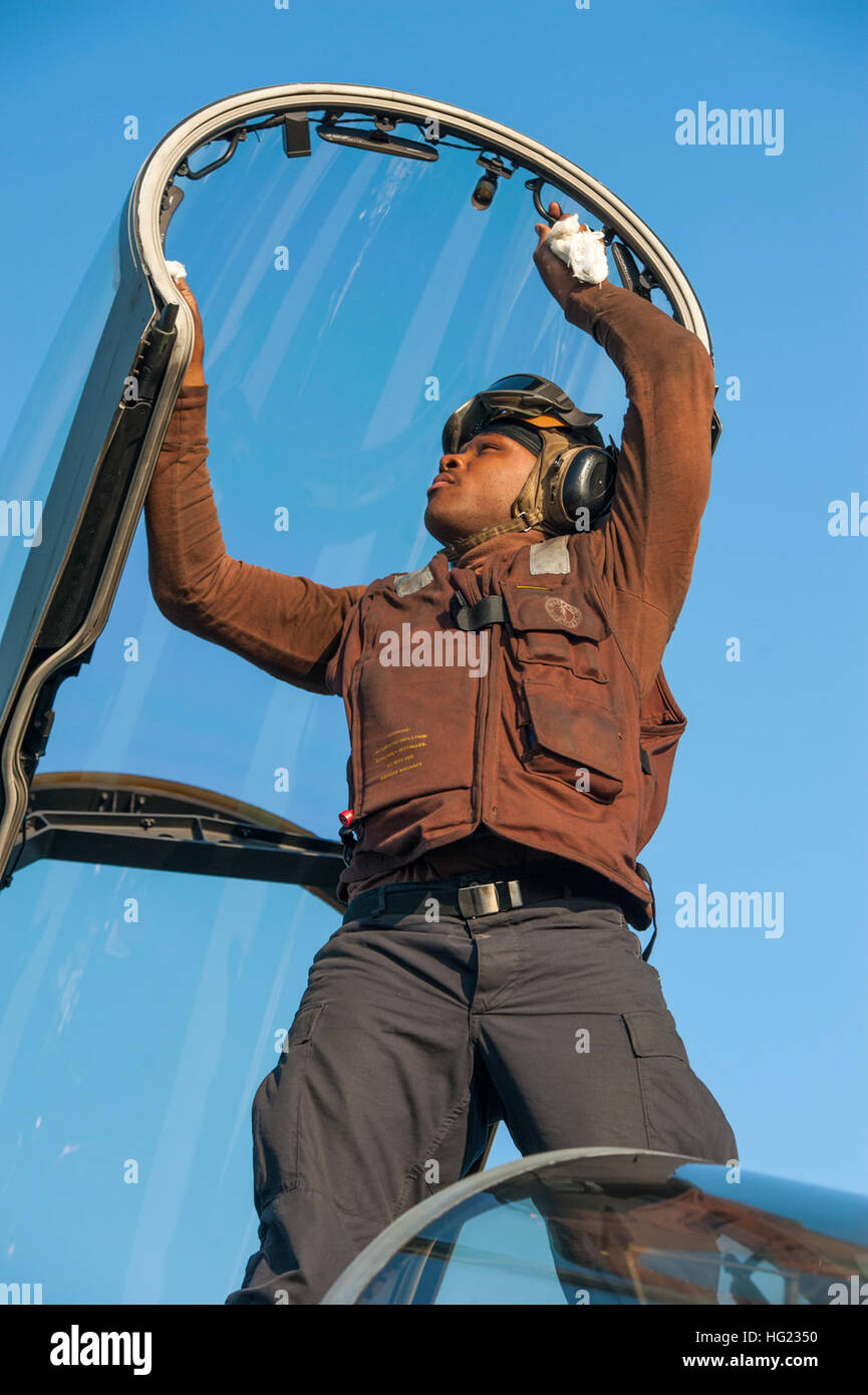 5th Fleet Aor Stock Photos & 5th Fleet Aor Stock Images - Alamy