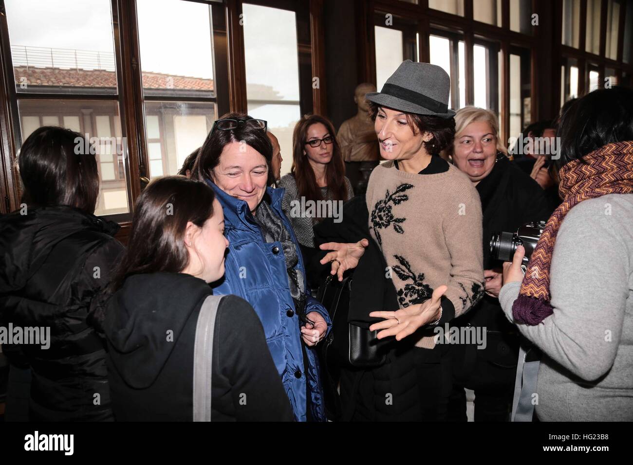First Lady of Italy Agnese Landini joins visitors to the Uffizi Gallery ...