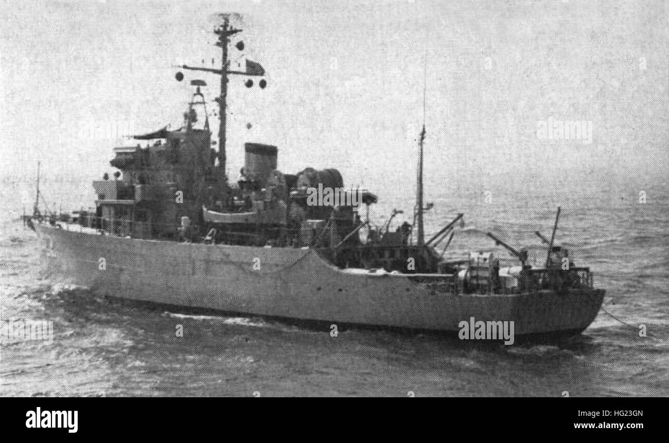 USS Aggressive MSO-422 Stock Photo - Alamy