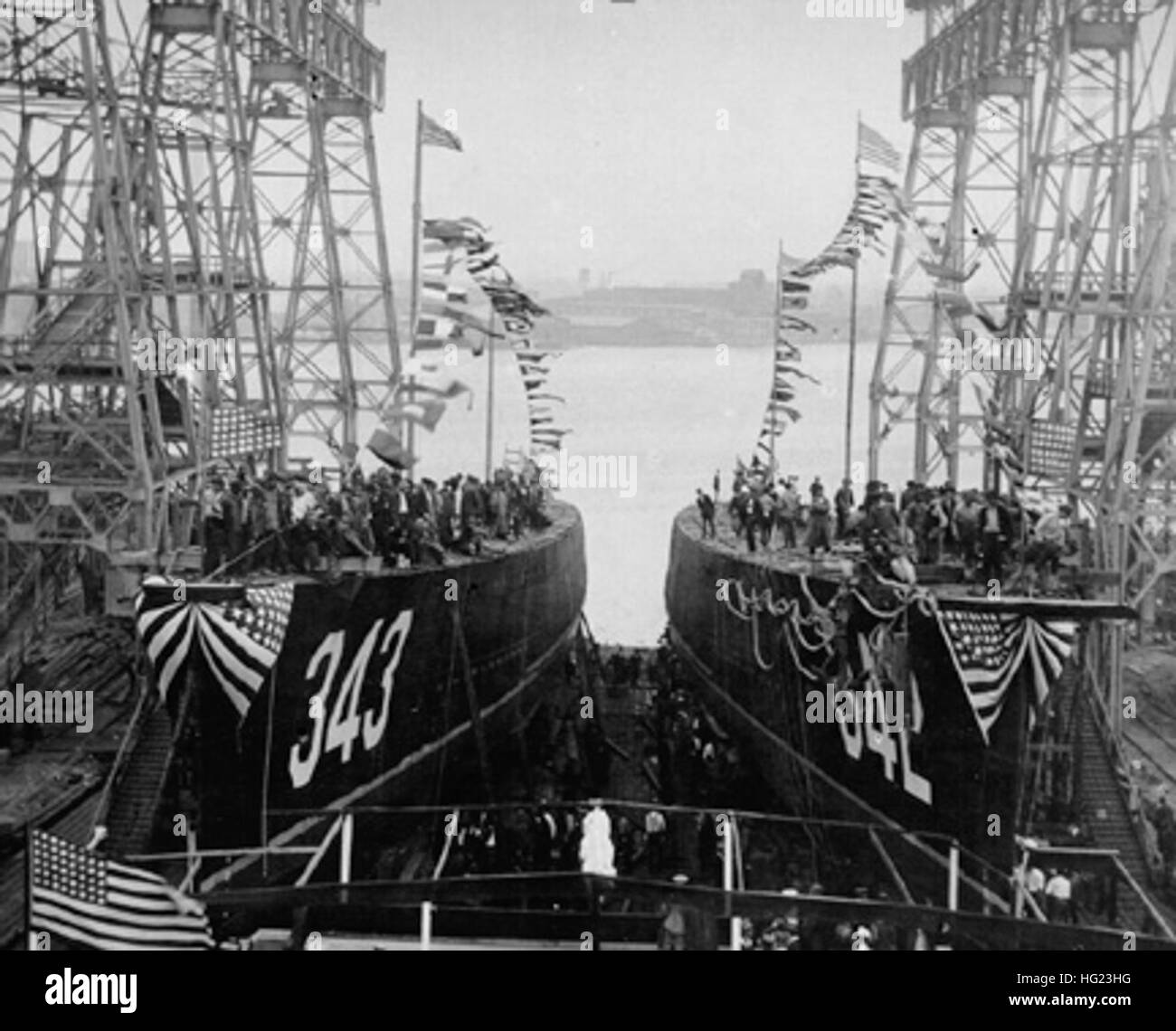 USS Noa (DD-343) and USS Hulbert (DD-342) before launch at Norfolk Navy ...