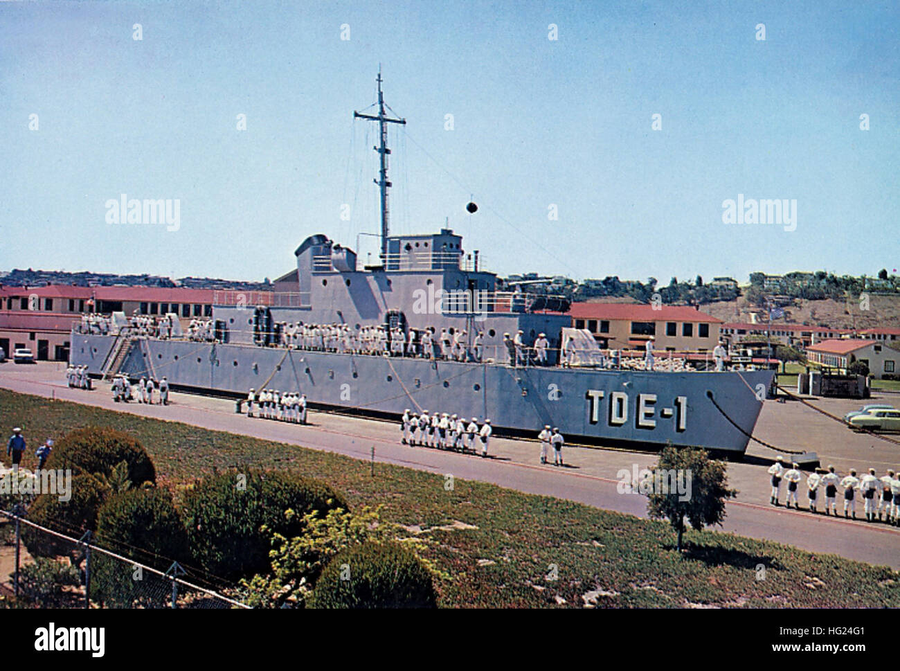 Uss recruit hi-res stock photography and images - Alamy