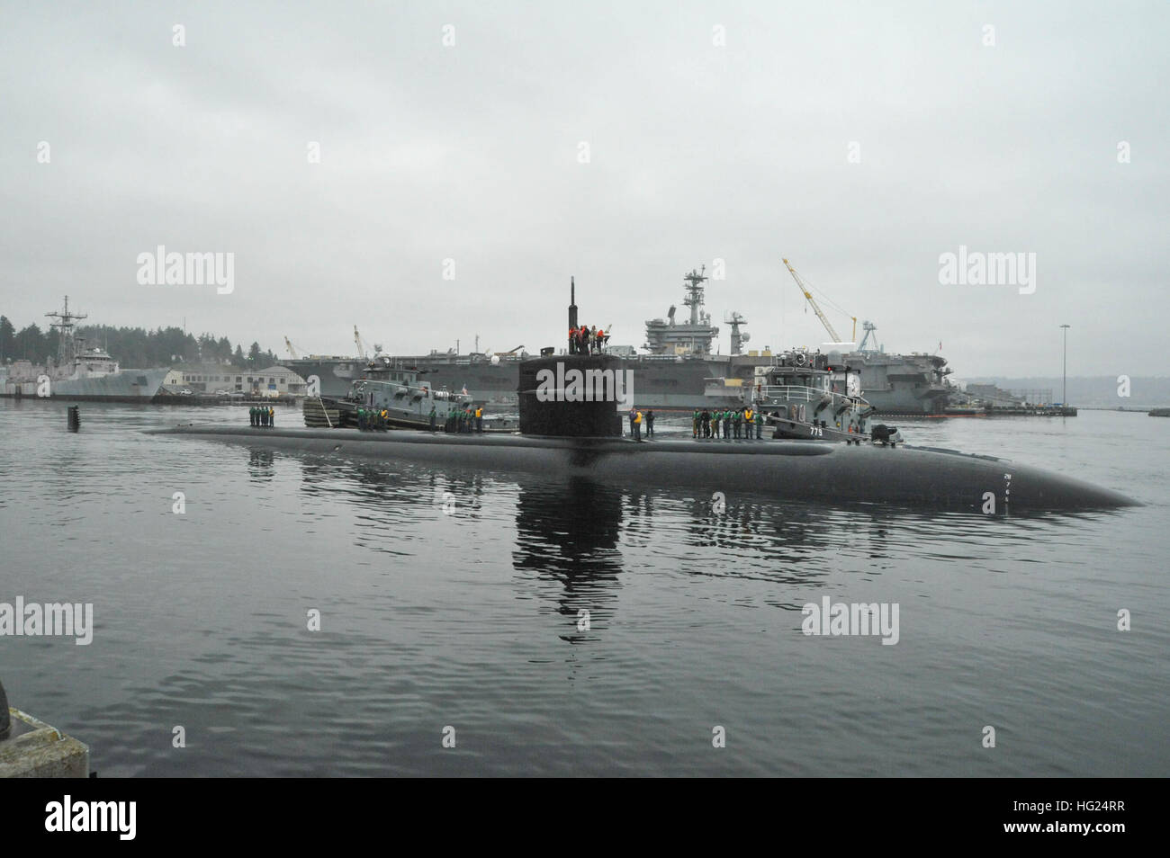 Los angeles class submarine uss bremerton ssn 698 hi-res stock ...