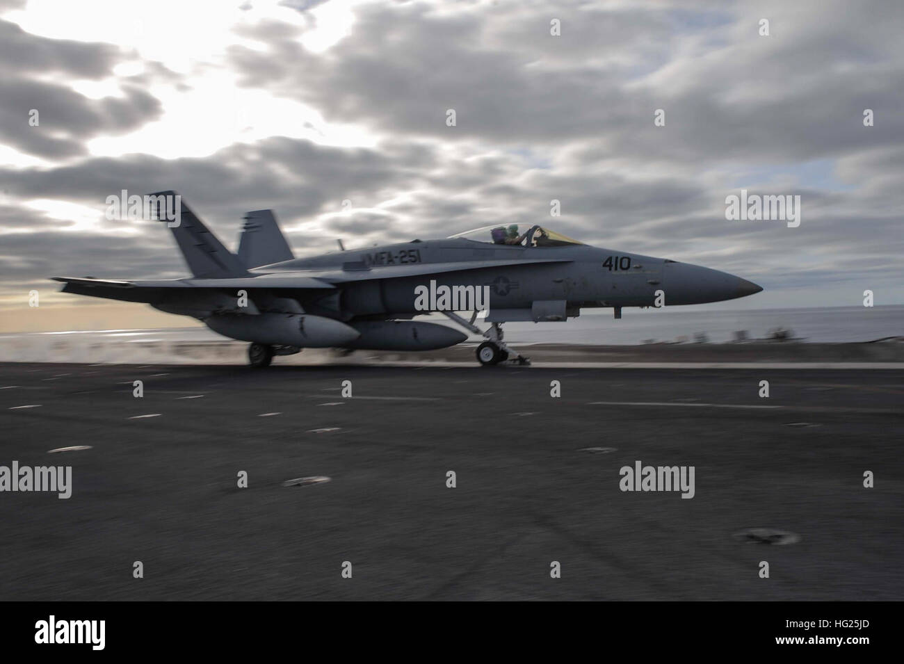 Vmfa 251 thunderbolts hi-res stock photography and images - Alamy