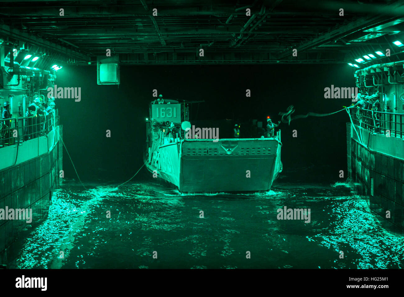 Landing craft unit 1631 hi-res stock photography and images - Alamy