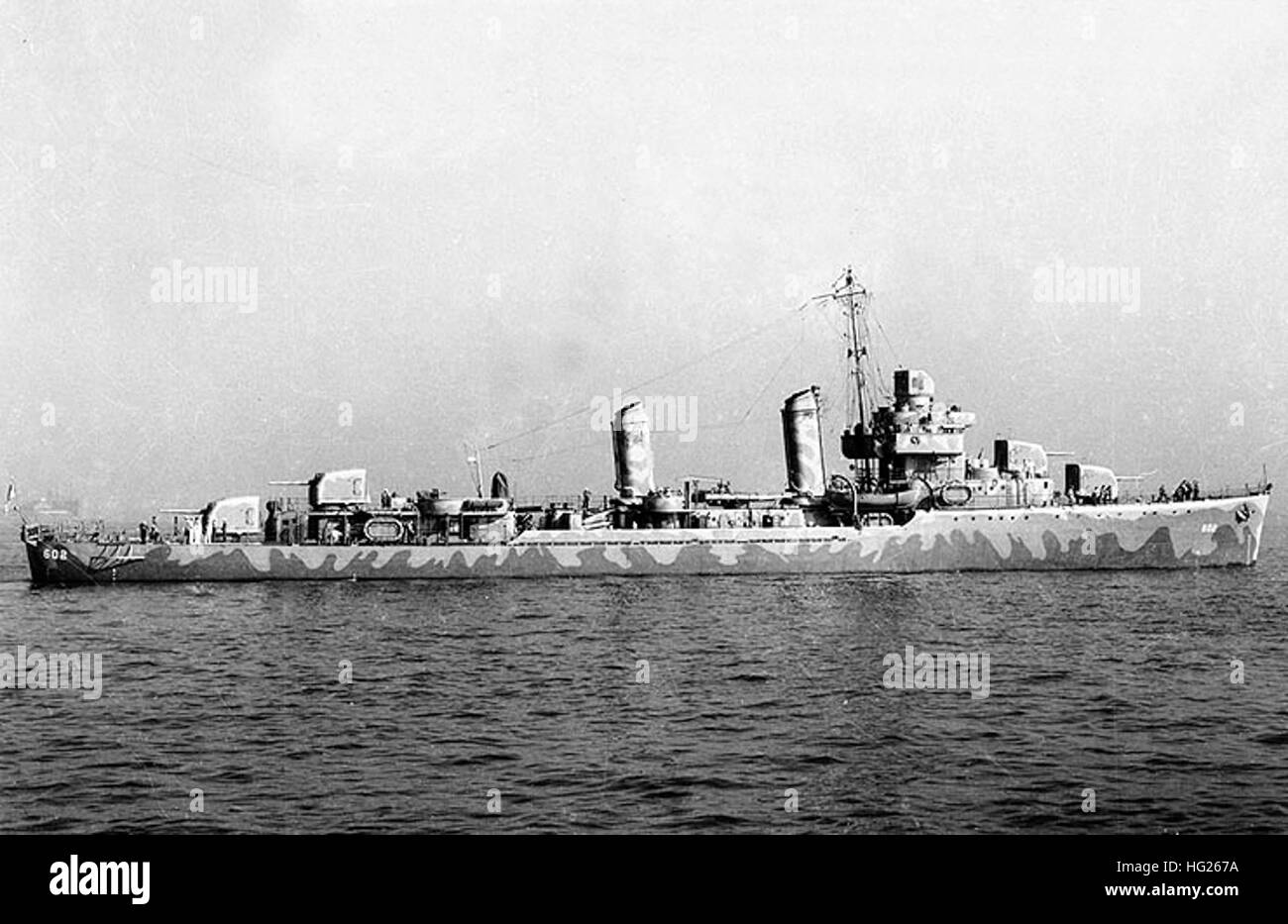 USS Meade (DD-602) off New York City, 20 June 1942, probably during her ...