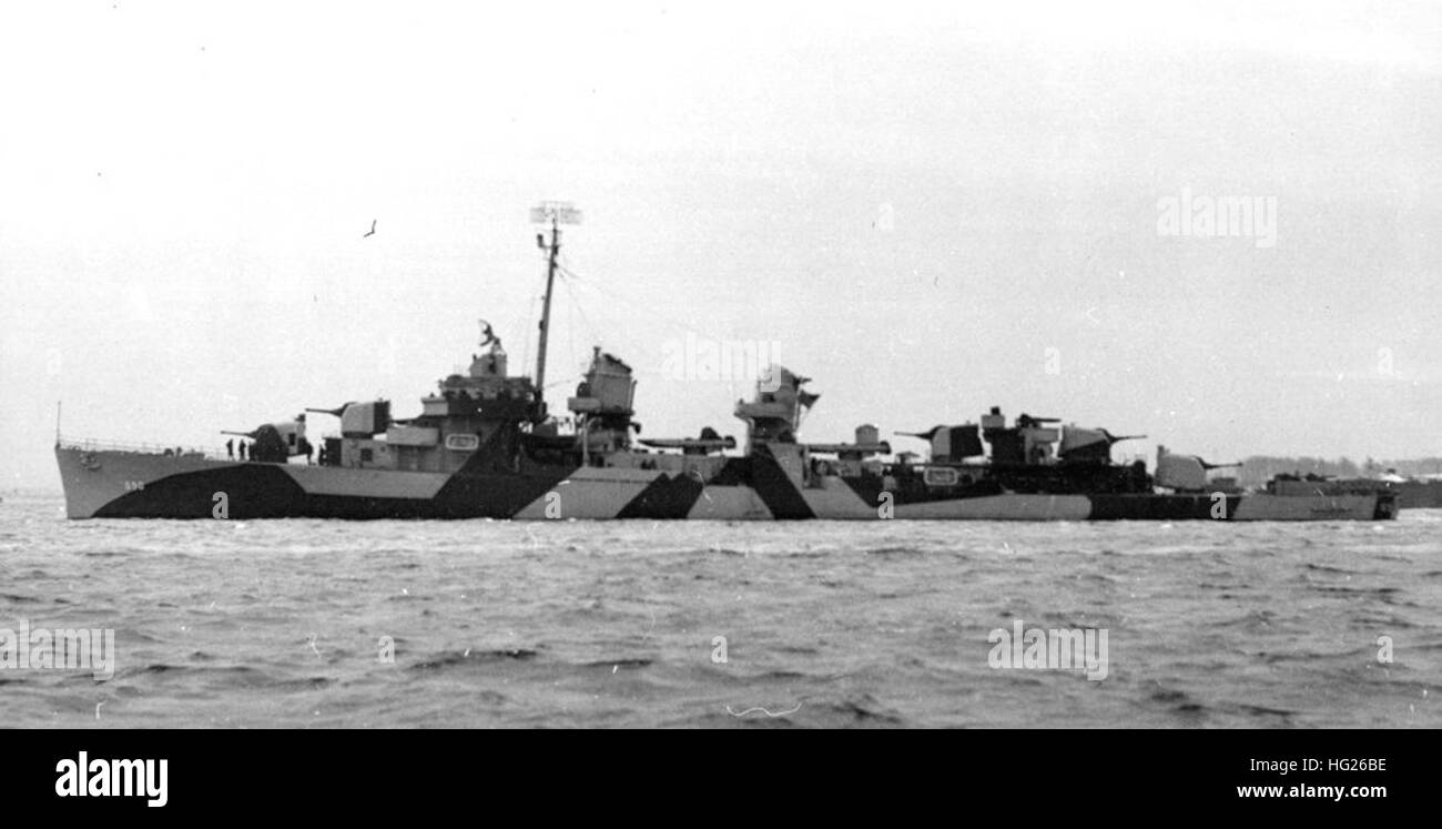 USS Norman Scott (DD-690) in 1944 Stock Photo - Alamy