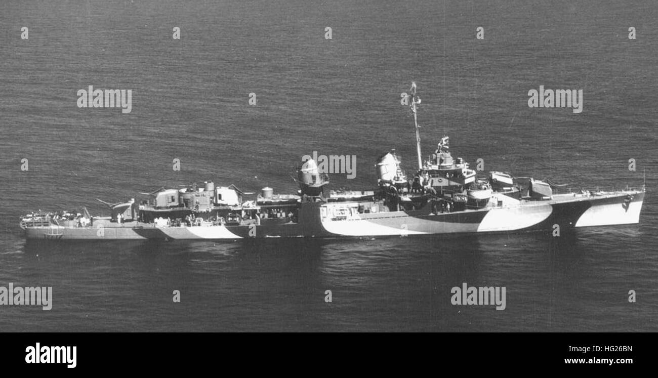 USS Colhoun (DD-801) at sea in 1944 Stock Photo - Alamy