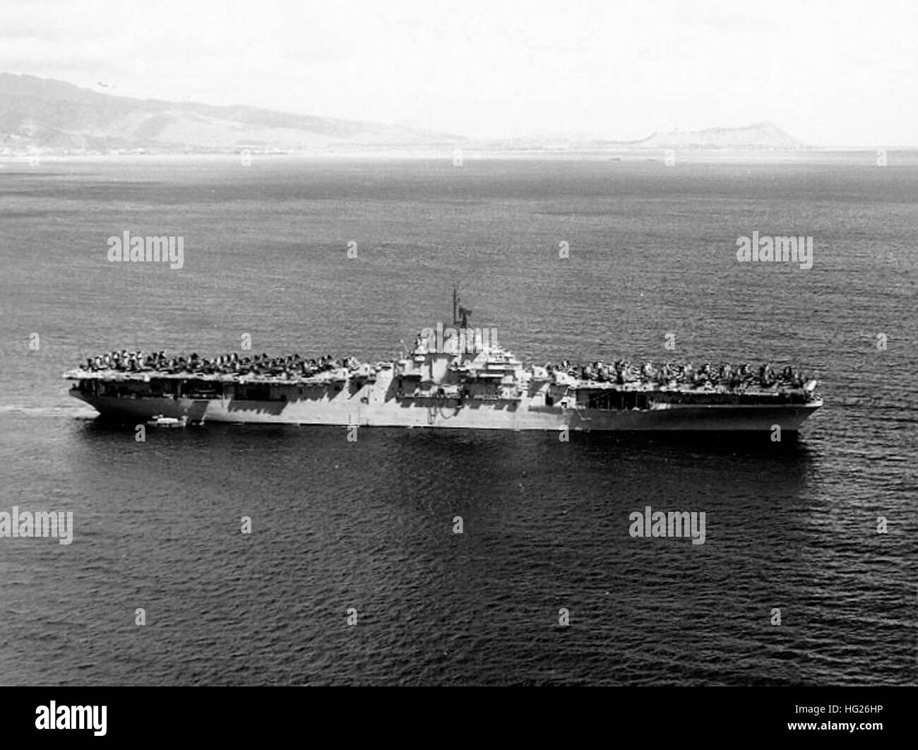 USS Antietam (CV-36) off Pearl Harbor, Oahu, Hawaii, en route to the ...