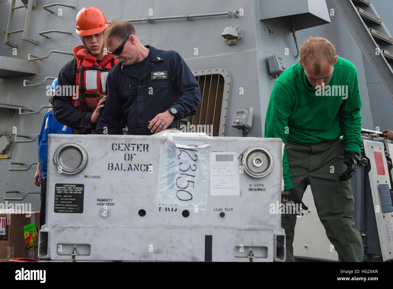Sailors aboard USS Farragut (DDG 99), an Arleigh Burke-class guided ...
