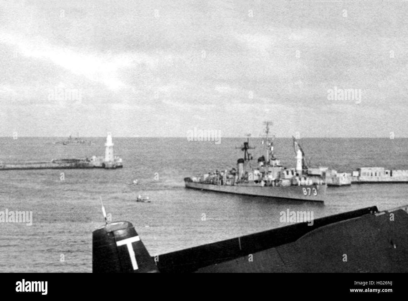 USS Hawkins (DD-873) at Colombo in December 1948 Stock Photo - Alamy