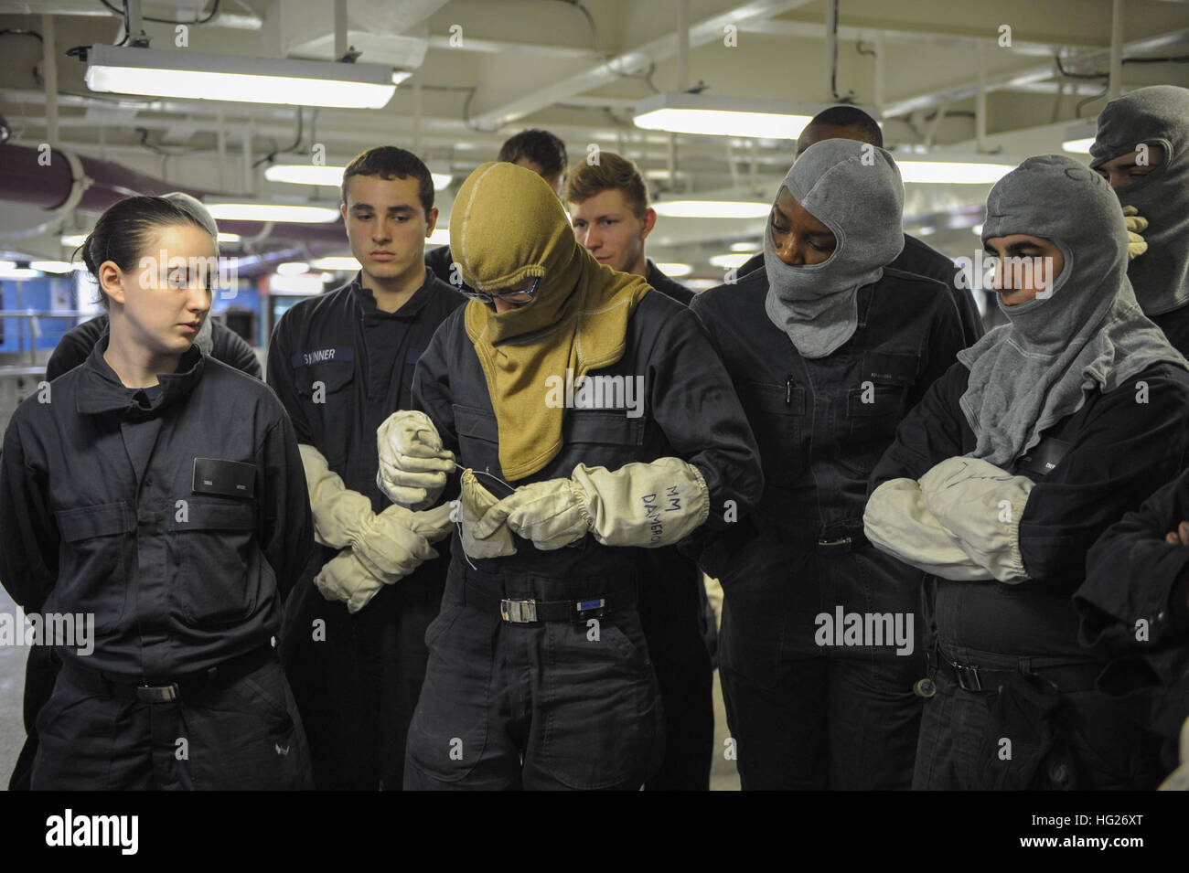 150501-N-FI568-122 U.S. 5TH FLEET AREA OF OPERATIONS (May 1, 2015 ...