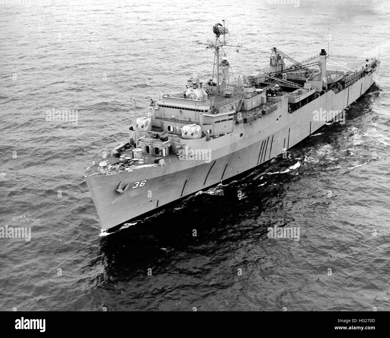 Ship in dock 27 Black and White Stock Photos & Images - Alamy