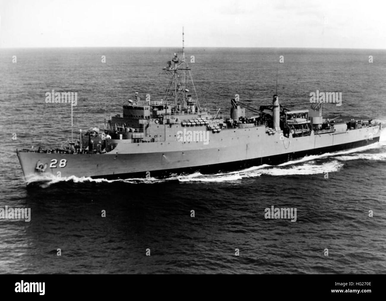 USS Thomaston (LSD-28) steaming to her homeport at San Diego ...