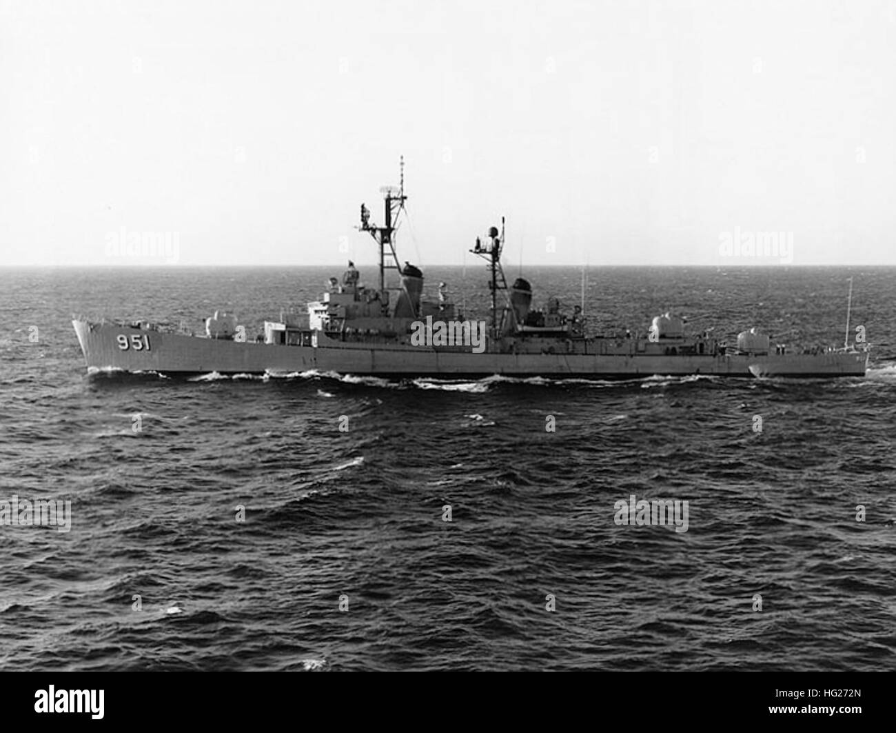 USS Turner Joy (DD-951) underway in the Pacific Ocean, November 1980 ...