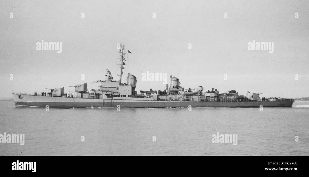 USS Perry (DD-844) off Boston in January 1946 Stock Photo - Alamy