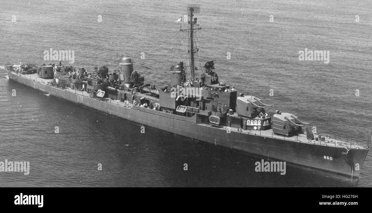 USS McCaffery (DD-860) in August 1945 Stock Photo - Alamy