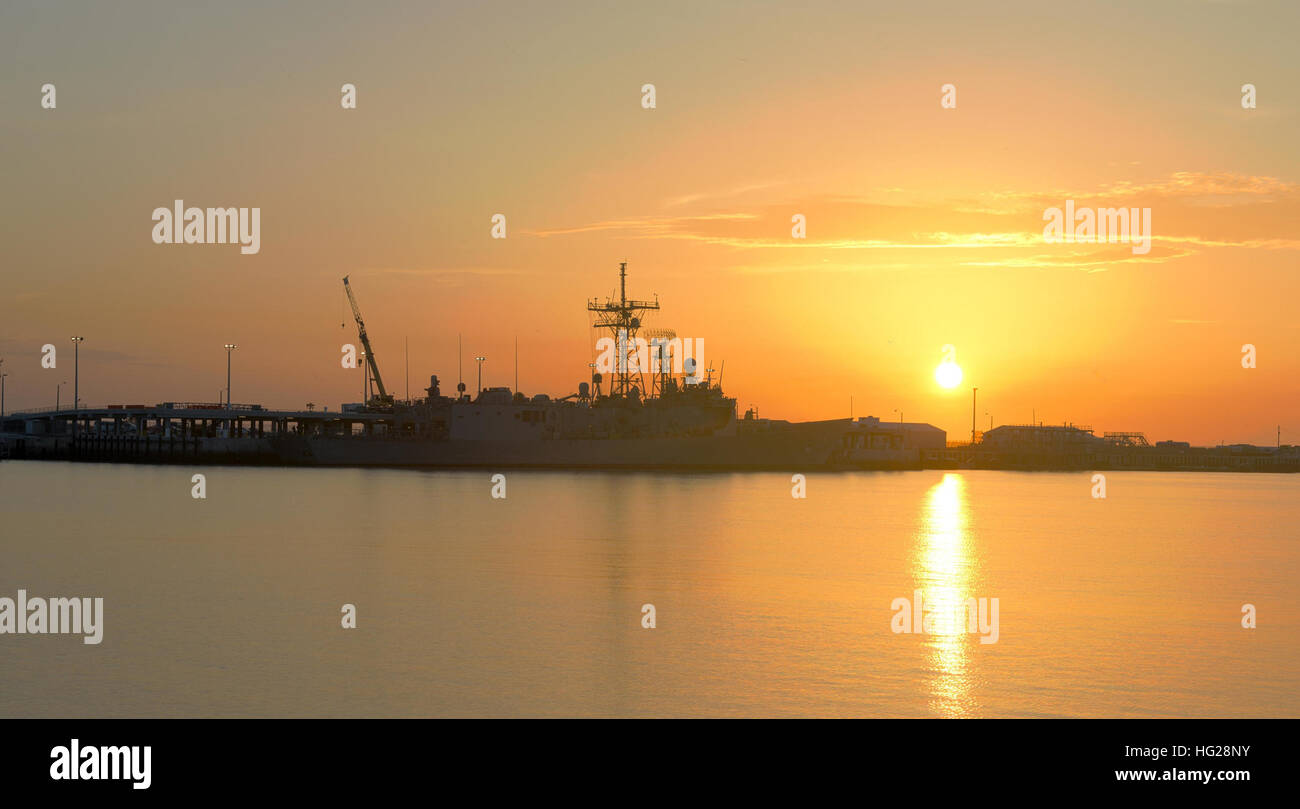 Ffg 7 class hi-res stock photography and images - Alamy