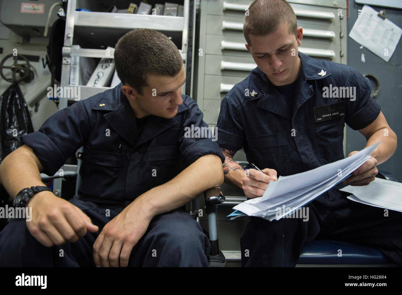 150708-N-VC236-009 PORT KHALIFA, Abu Dhabi (July 8, 2015) - Gunner's ...