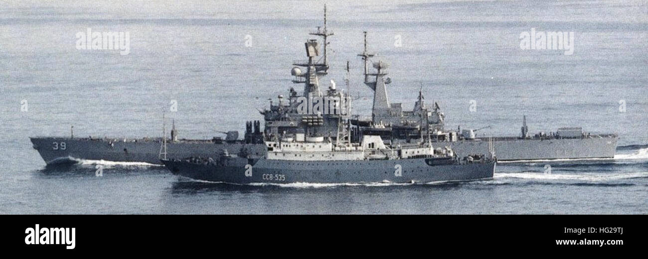 USS Texas (CGN-39) and Soviet AGI Kareliya (SSV-535) 1988 Stock Photo ...