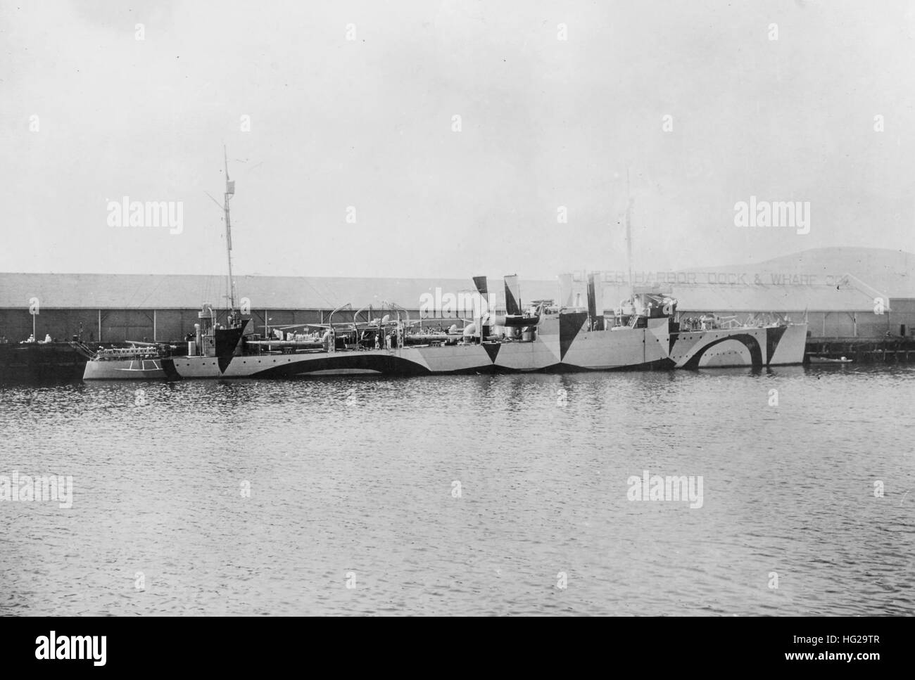 USS Schley (DD-103) at San Pedro CA in 1918 Stock Photo - Alamy