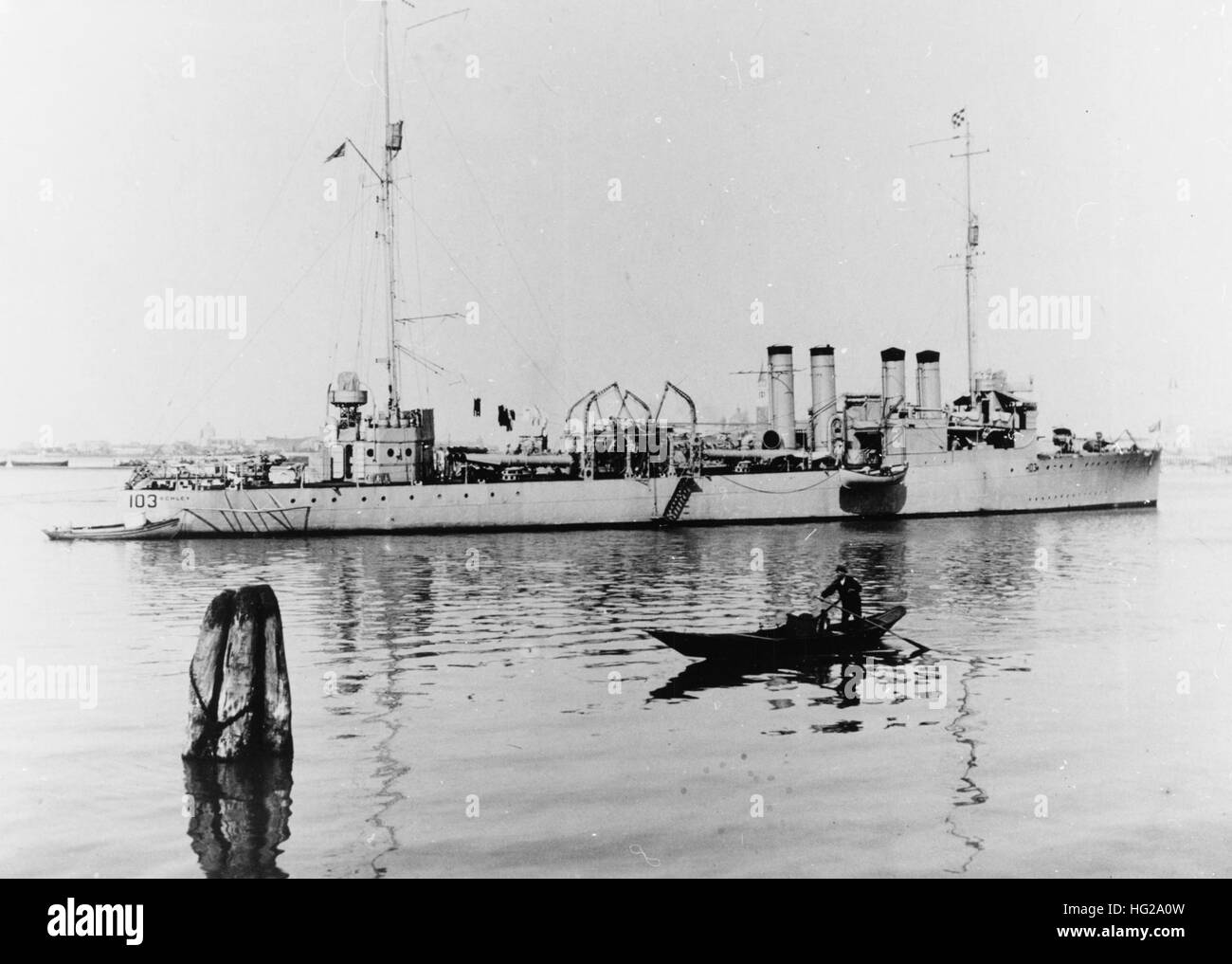USS Schley (DD-103) at Venice in 1919 Stock Photo - Alamy