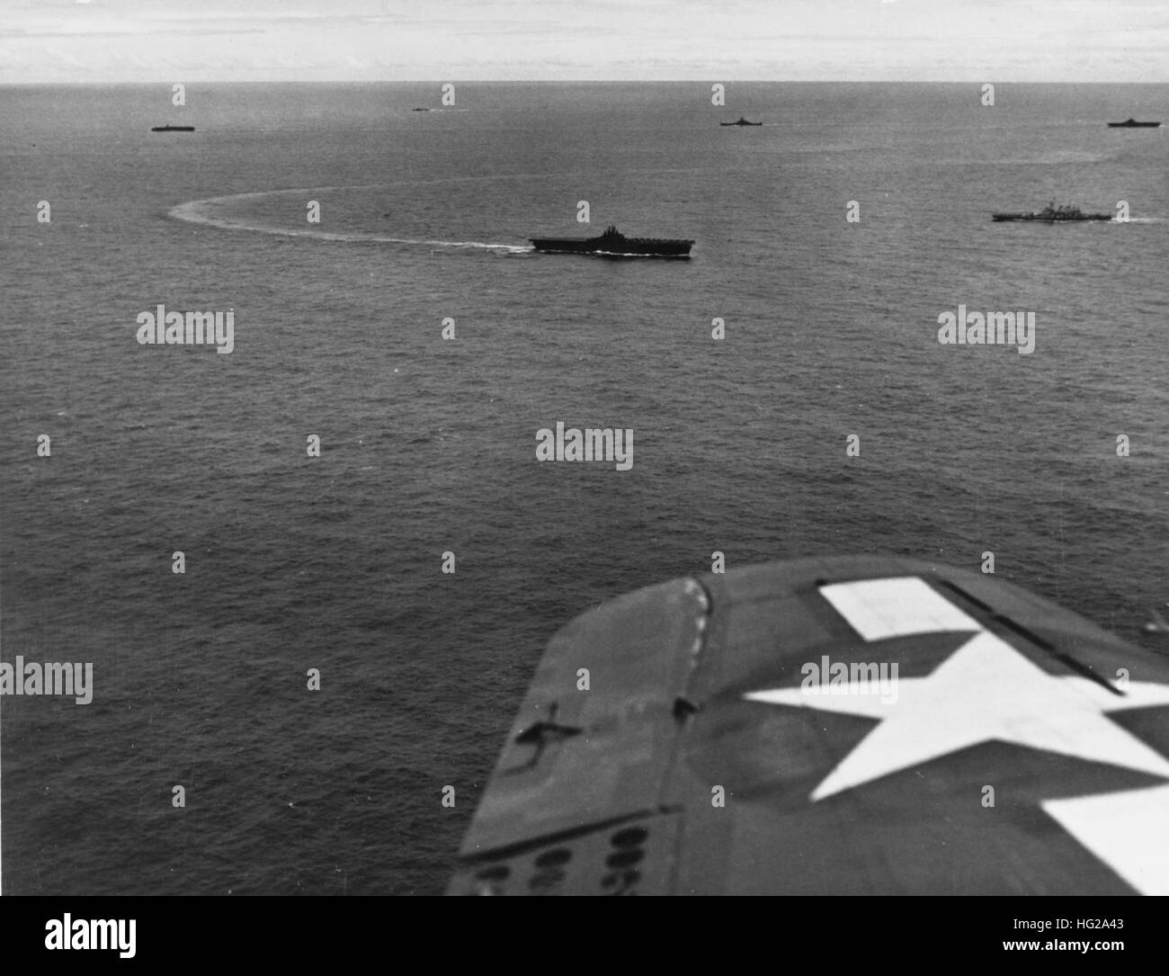 US Navy Task Force 50 underway to the Gilbert Islands in November 1943 ...
