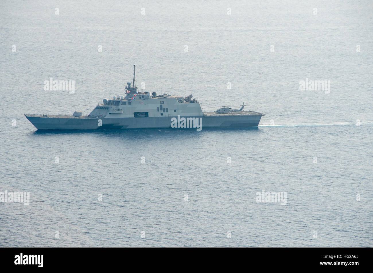 Littoral combat ship USS Fort Worth (LCS 3) transits in formation ...